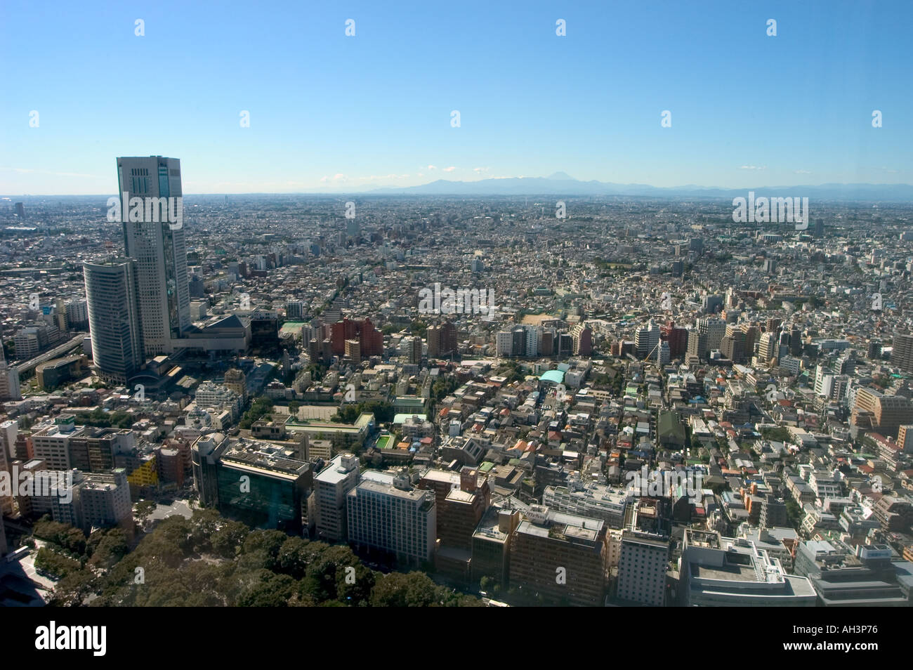 Shinjuku city skyline Shinjuku Tokyo Honshu Japan Stock Photo - Alamy