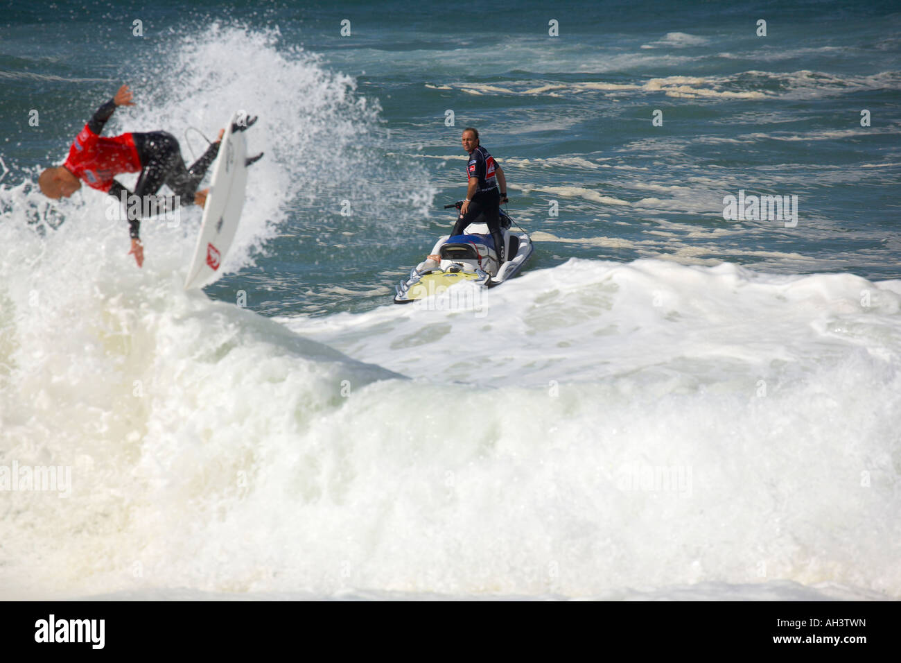 Quicksilver Pro France 2007 Kelly Slater safety jet ski Stock Photo - Alamy