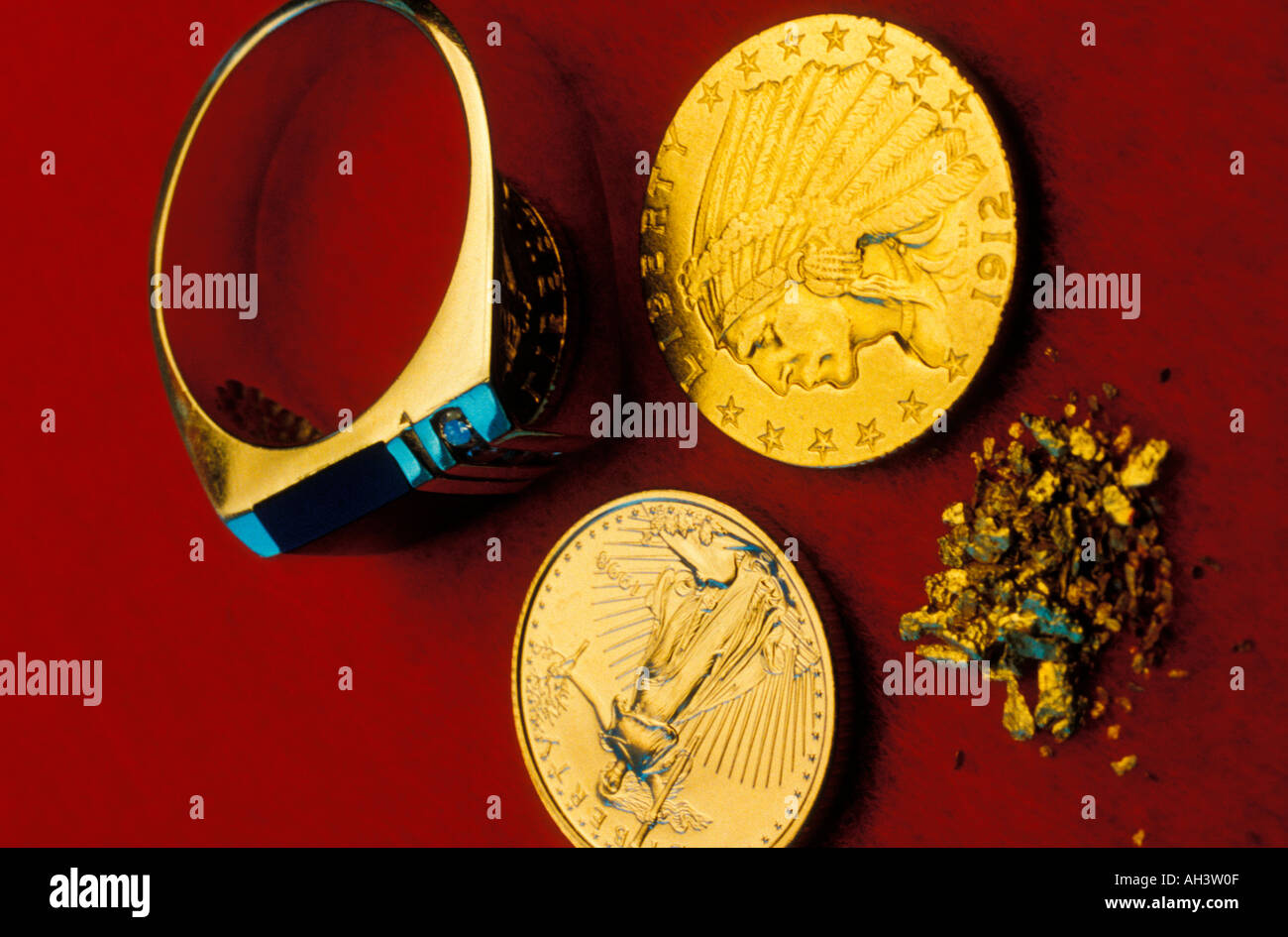 Gold dust bullion hi-res stock photography and images - Alamy