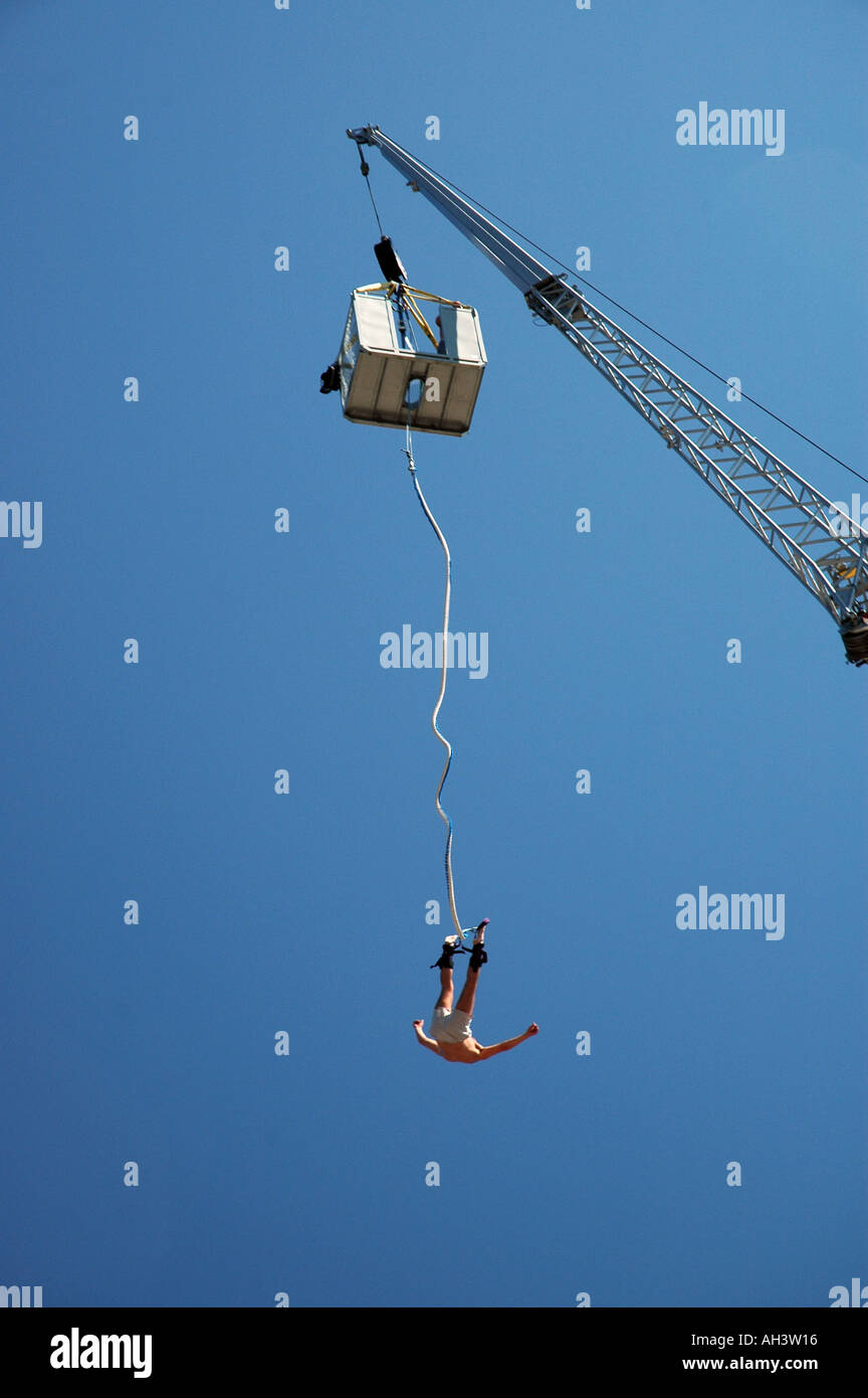 Bunge jumping hi-res stock photography and images - Alamy