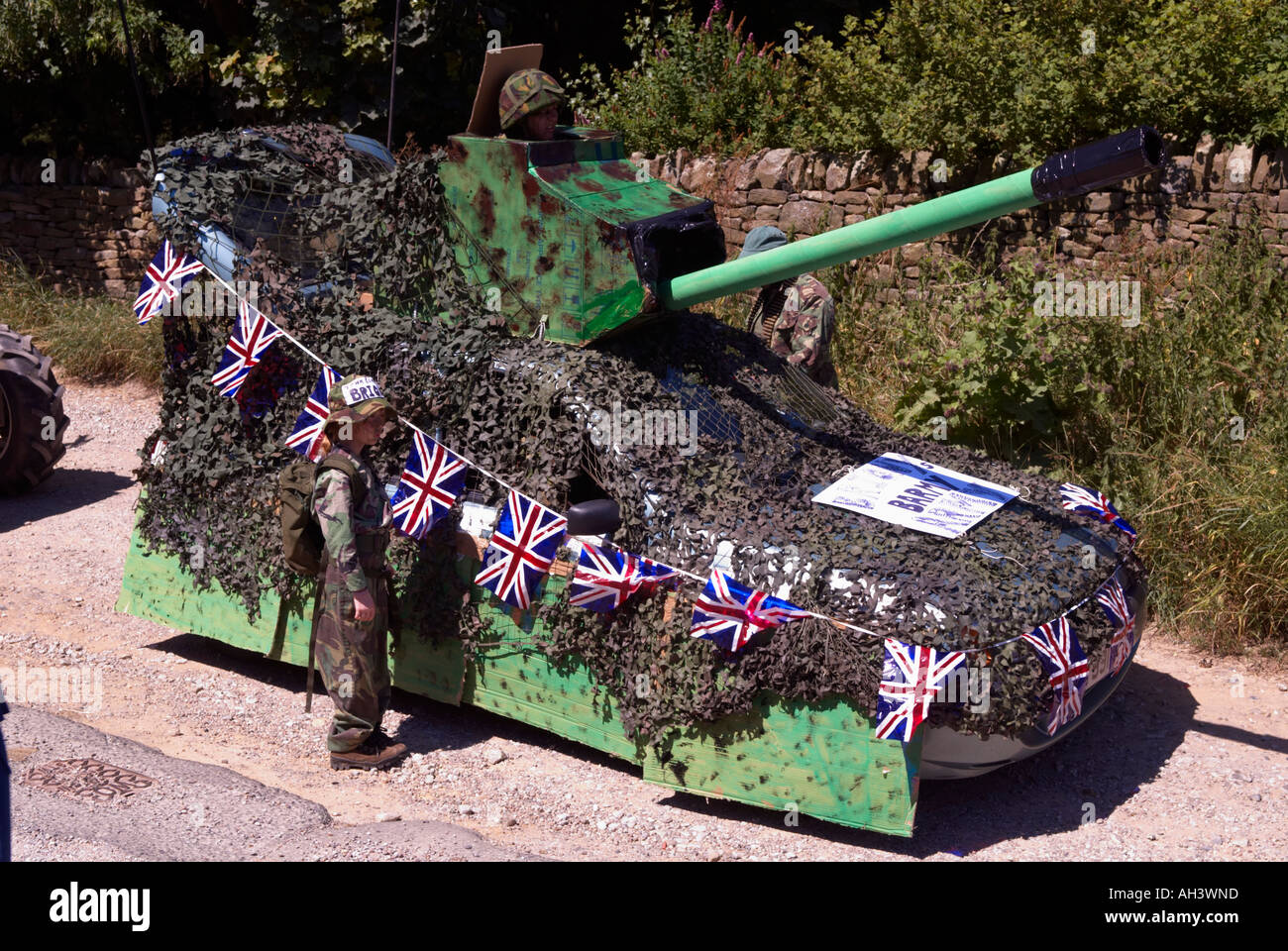 Car disguised hi-res stock photography and images - Alamy
