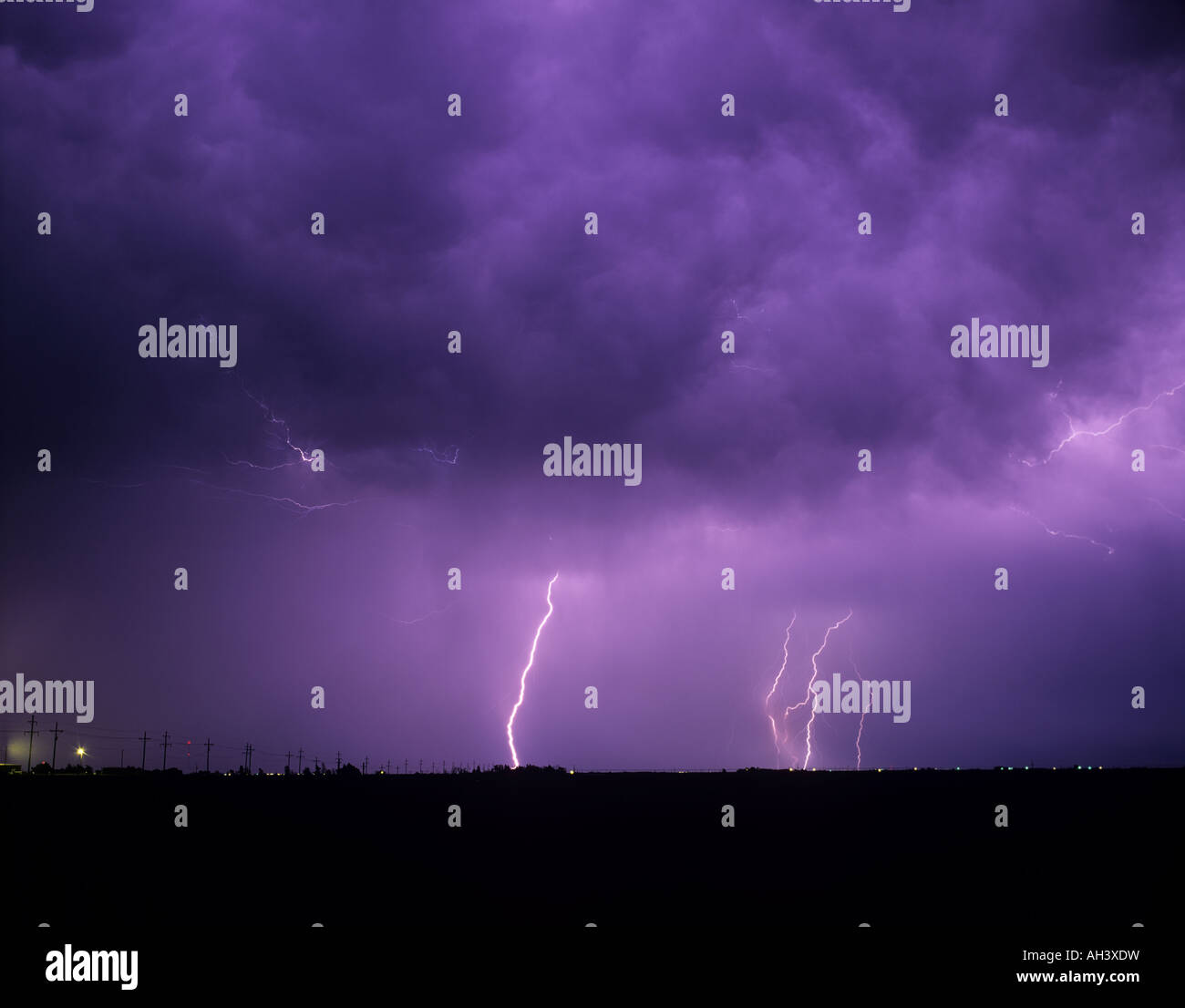 Lightning storm and mammatus clouds from a supercell thunderstorm near ...