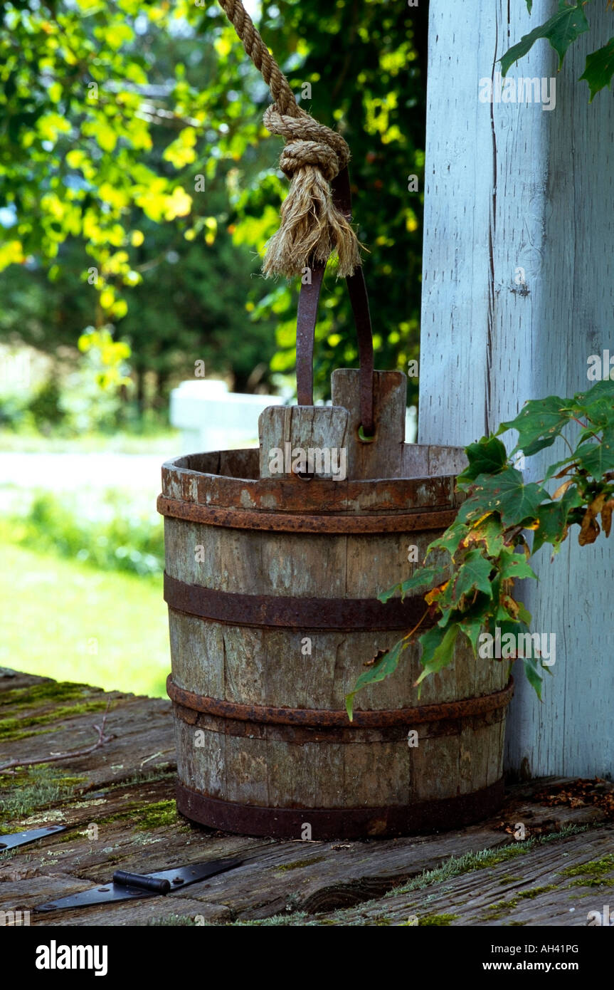 Old Fashioned Well High Resolution Stock Photography and Images - Alamy