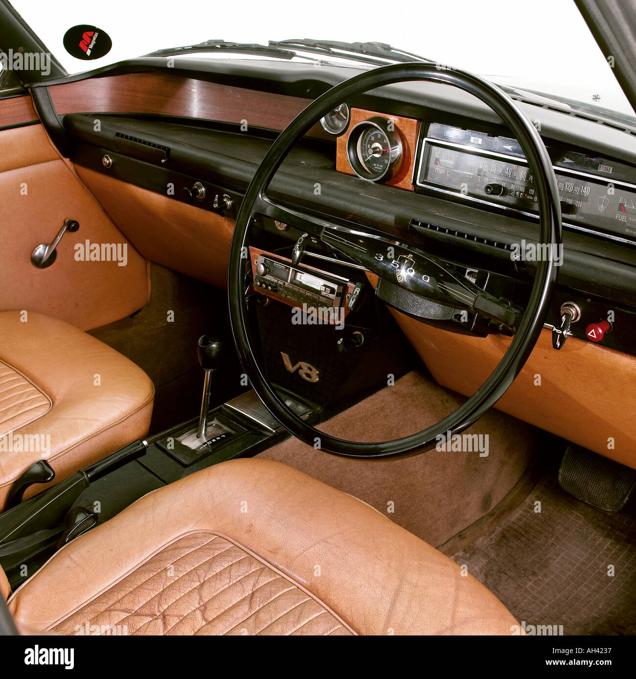 Rover P6 Dashboard