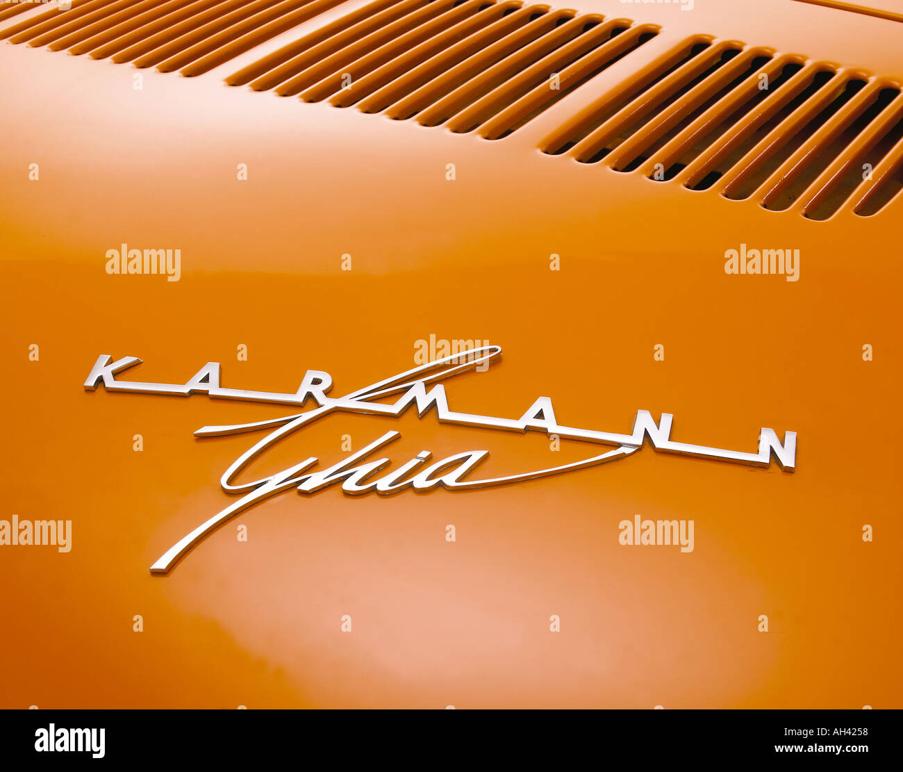 Volkswagen karmann ghia logo hi-res stock photography and images - Alamy