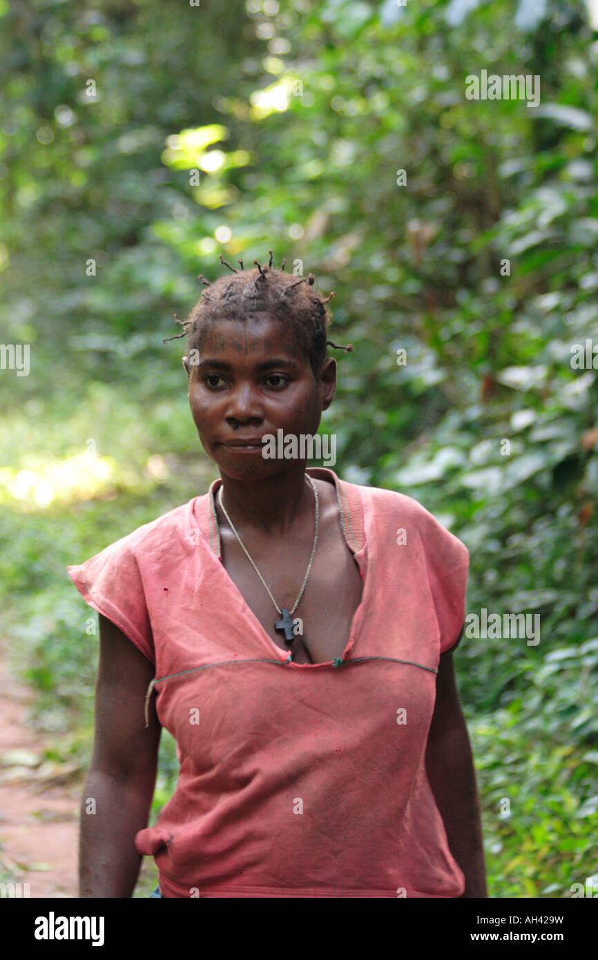 Pygmies central africa hi-res stock photography and images - Alamy