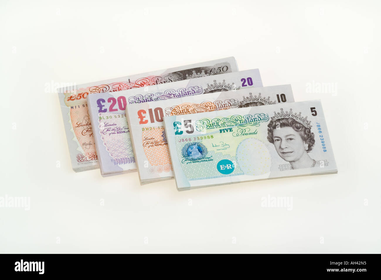 50 pound note stack hi-res stock photography and images - Alamy