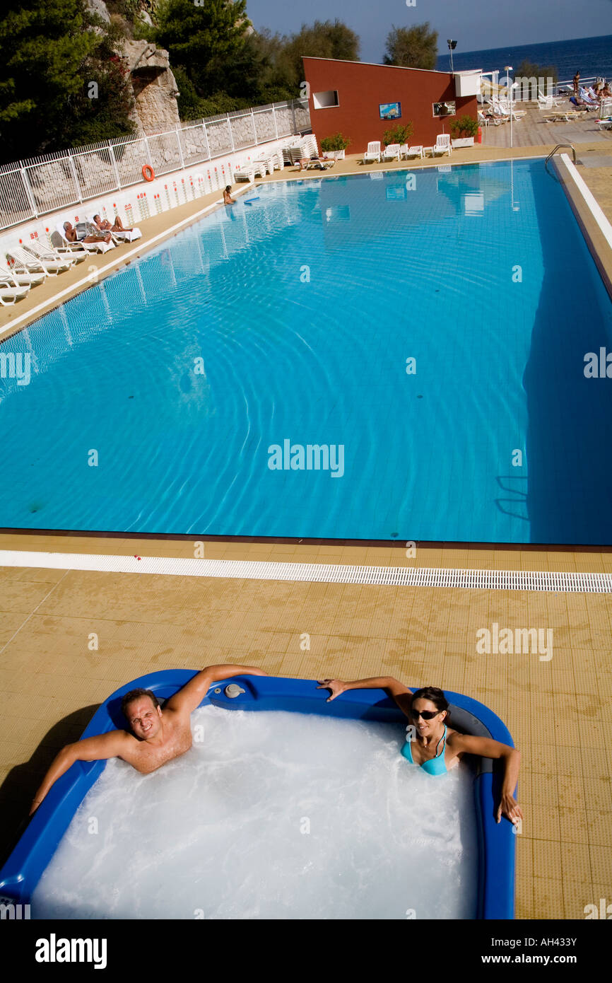 Enjoying a bubble bath hi-res stock photography and images - Alamy