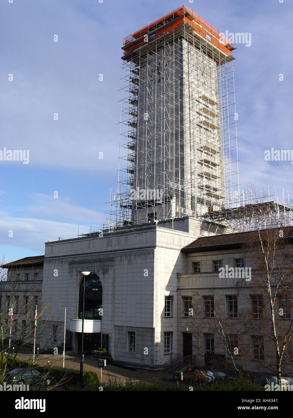 Newport gwent clock tower hi-res stock photography and images - Alamy