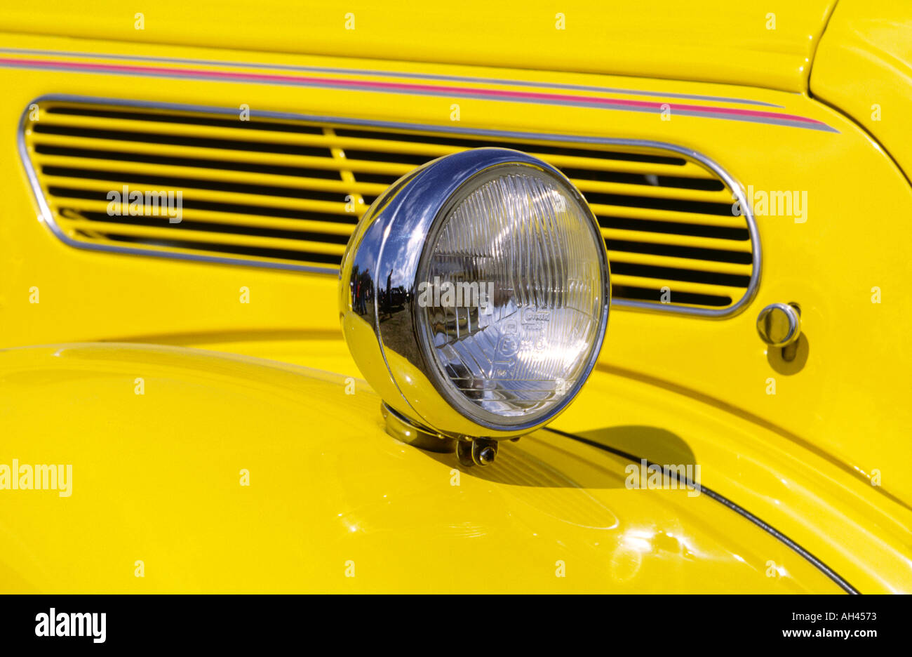 Vintage car vehicle hi-res stock photography and images - Alamy