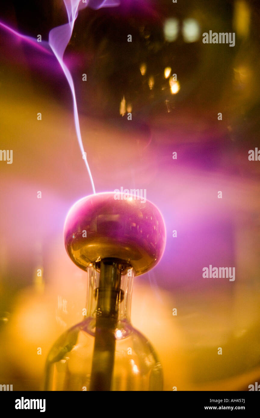 An Electrical Charge High Resolution Stock Photography and Images - Alamy