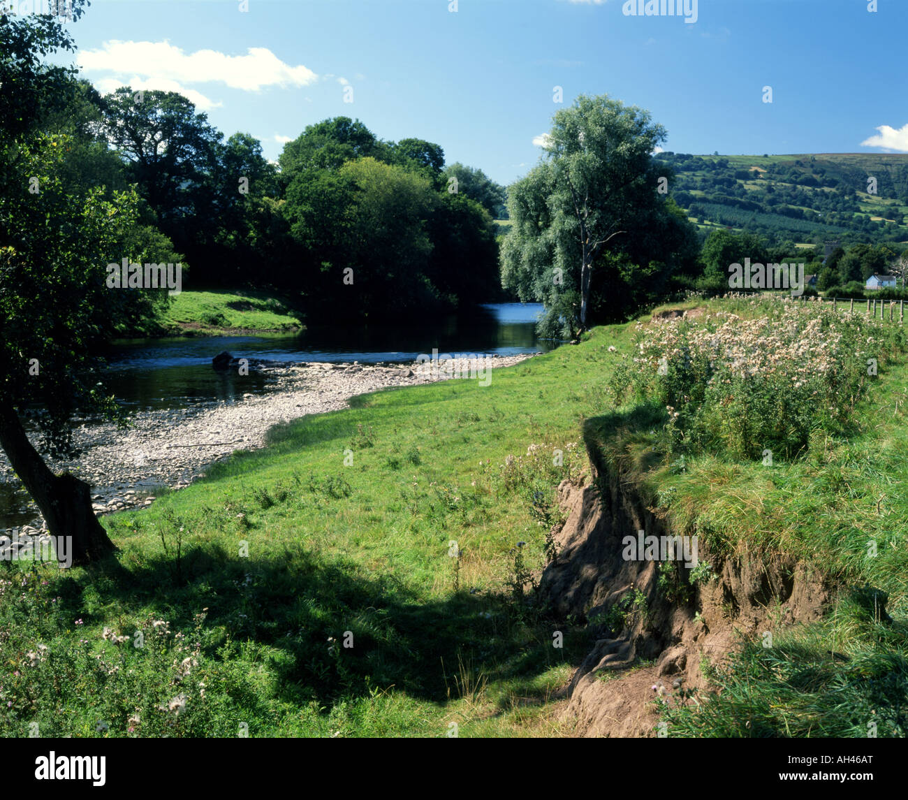 Usk valley walk near usk hi-res stock photography and images - Alamy