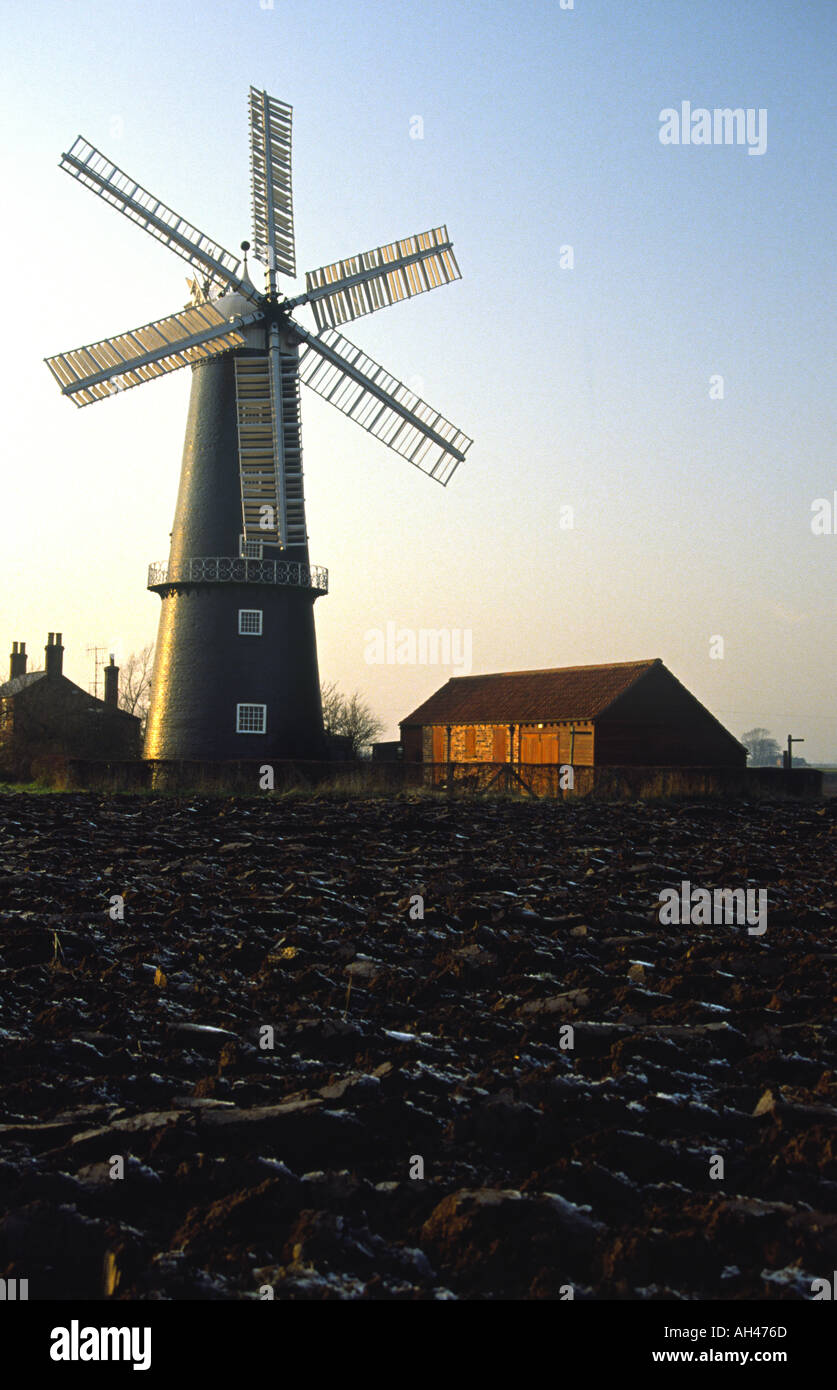Six sailed windmill tower hi-res stock photography and images - Alamy
