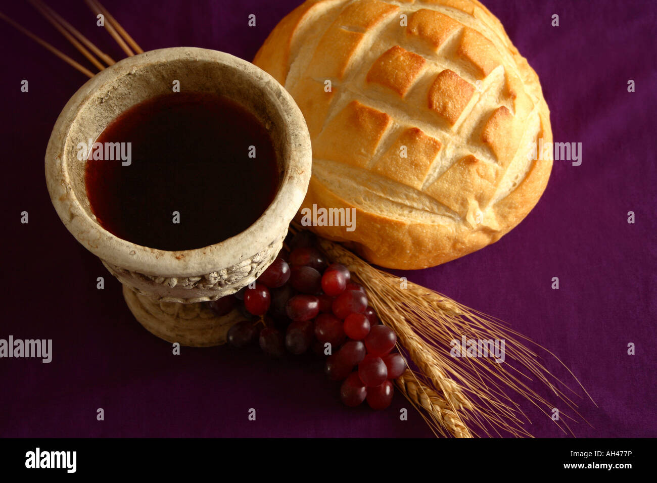 Sacraments symbols hi-res stock photography and images - Alamy