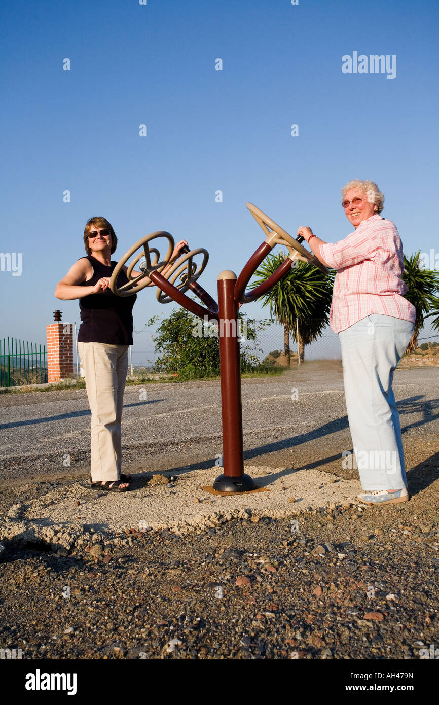 Excercise machine hi-res stock photography and images - Alamy