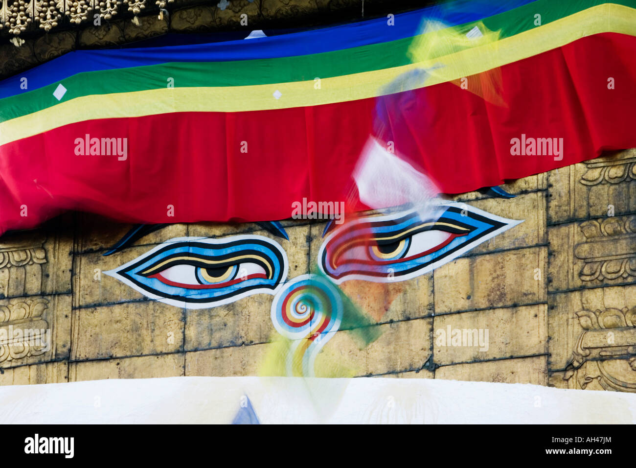 Tibetain eyes and prayer flags. Swayambhu stupa, Kathmandu, Nepal Stock ...