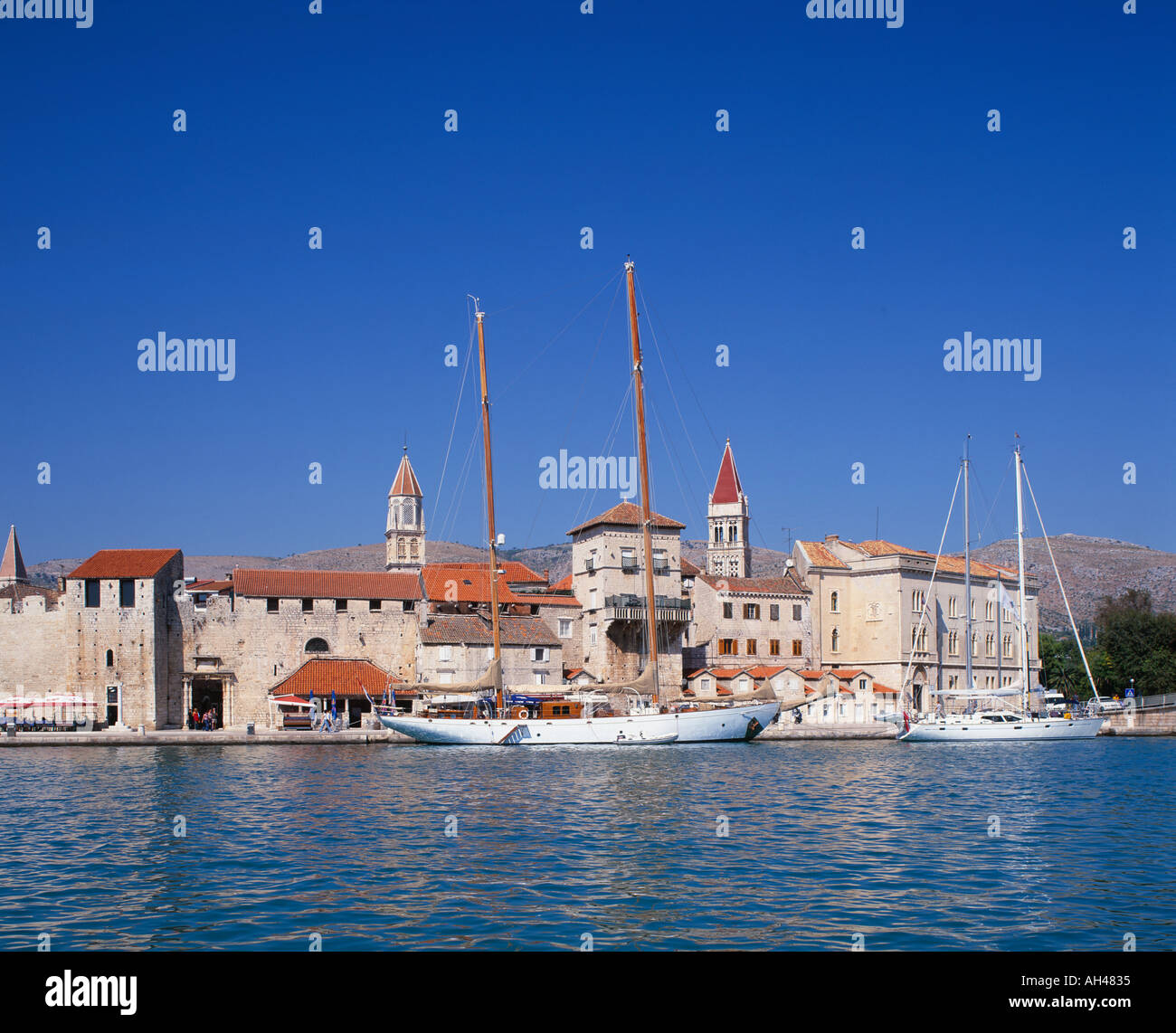 Trogir church nicholas hi-res stock photography and images - Alamy