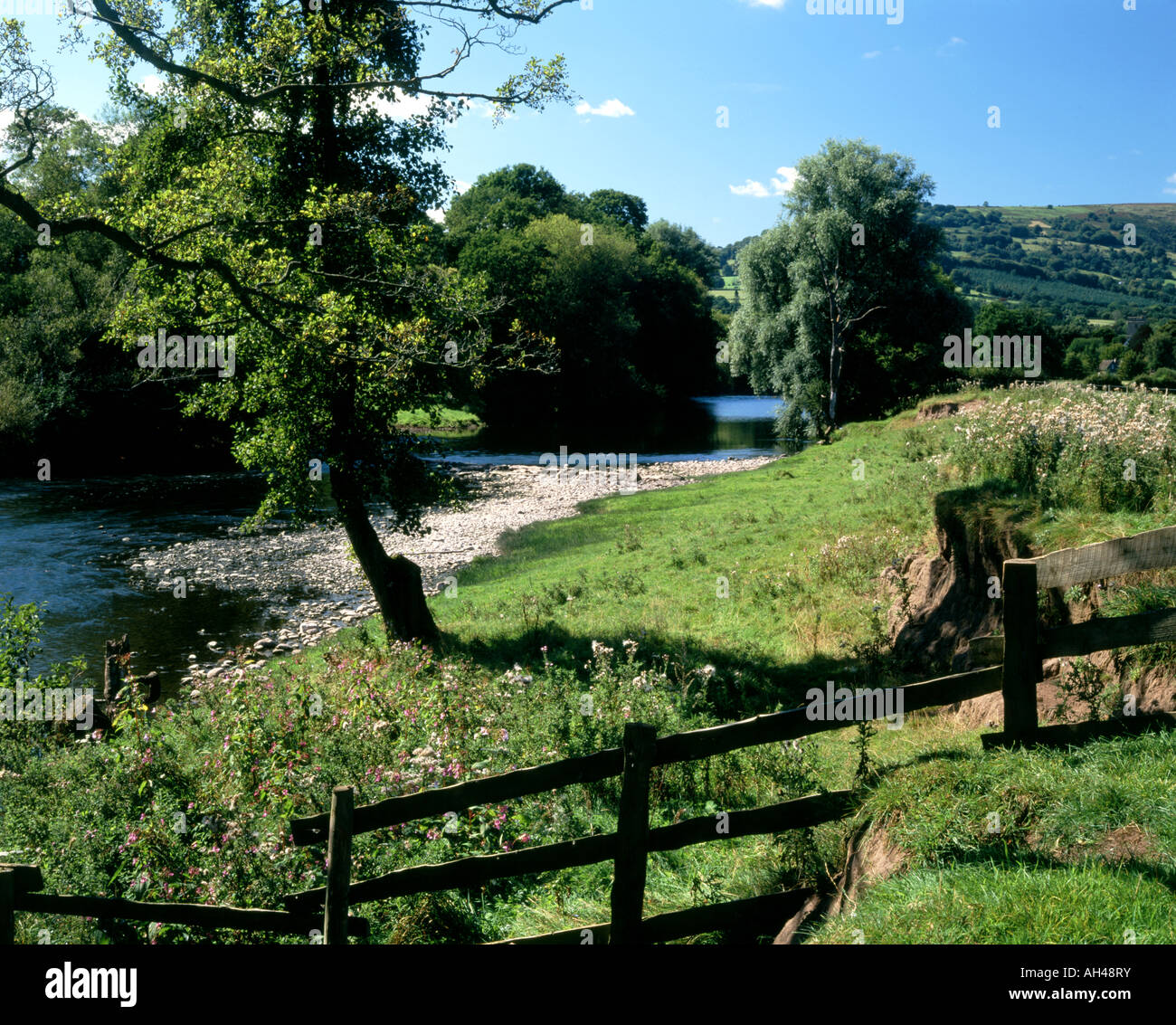 River usk from usk valley hi-res stock photography and images - Alamy