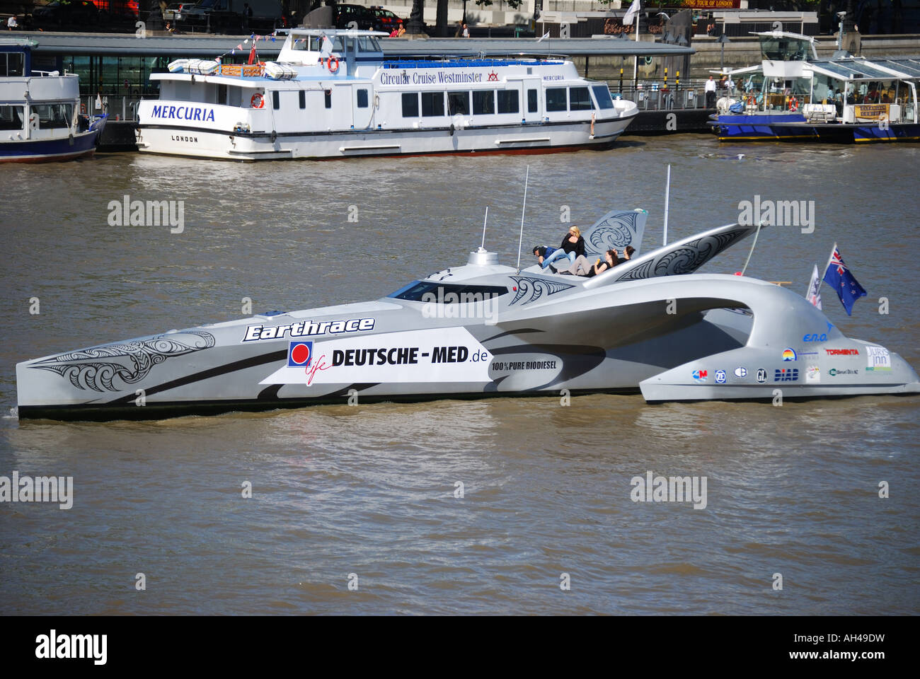 Futuristic powerboat 'Earthrace' cruising on River Thames, London ...