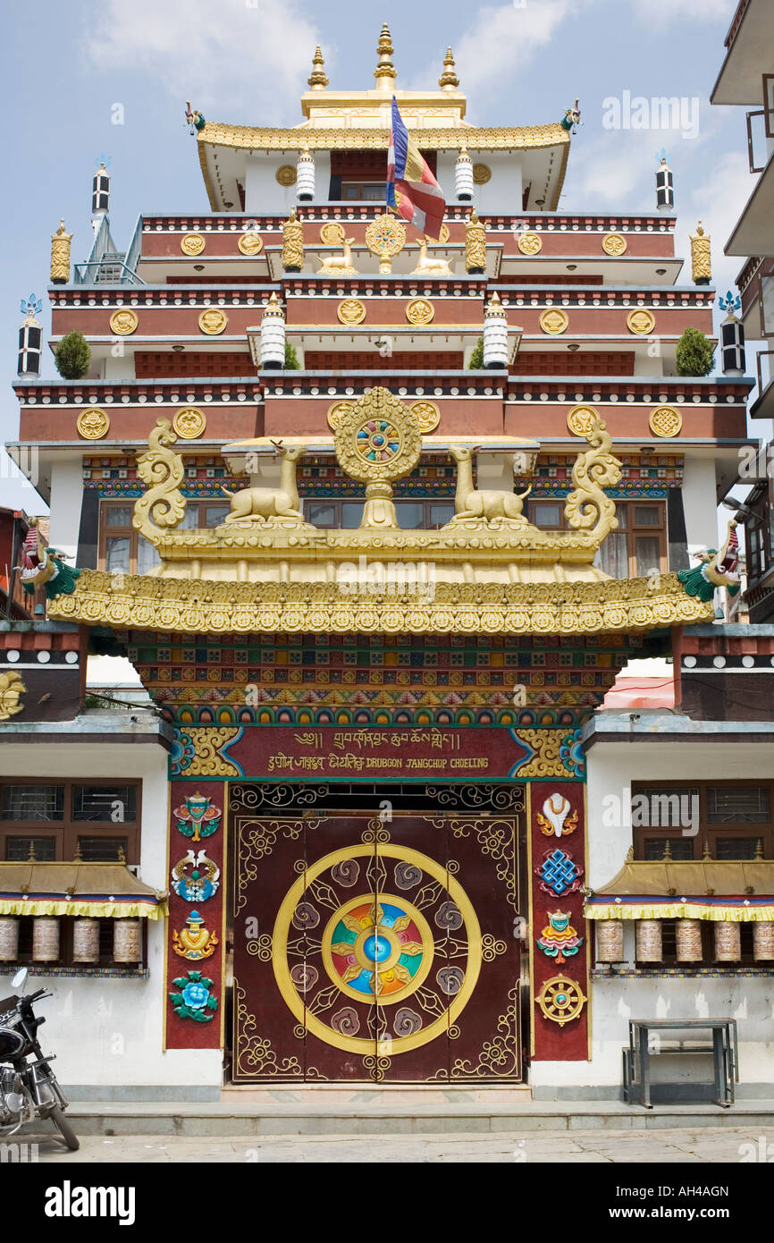 Tibetan monastery gold stupa. Kathmandu city, Nepal Stock Photo - Alamy