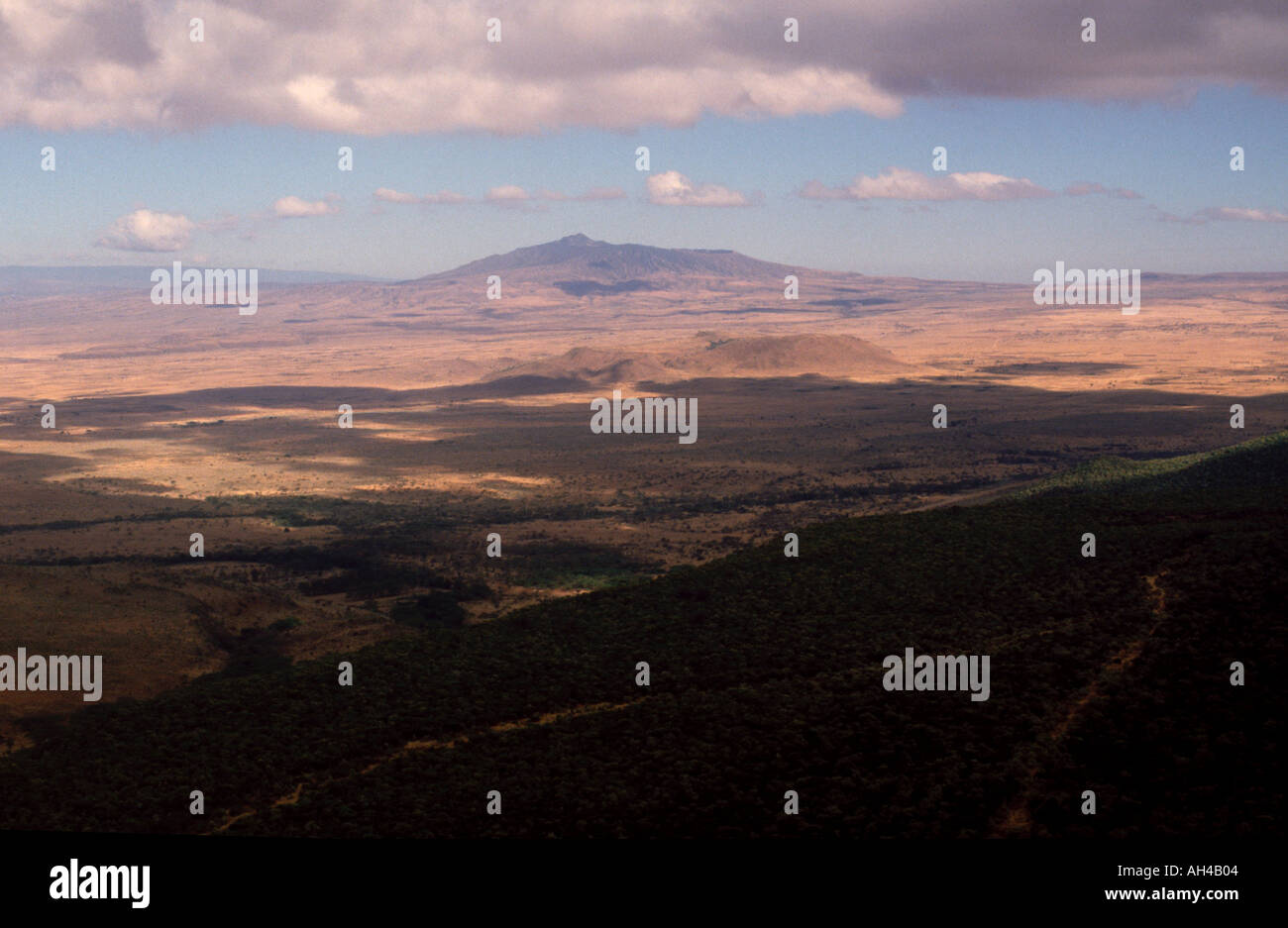 Mount longonot hi-res stock photography and images - Alamy