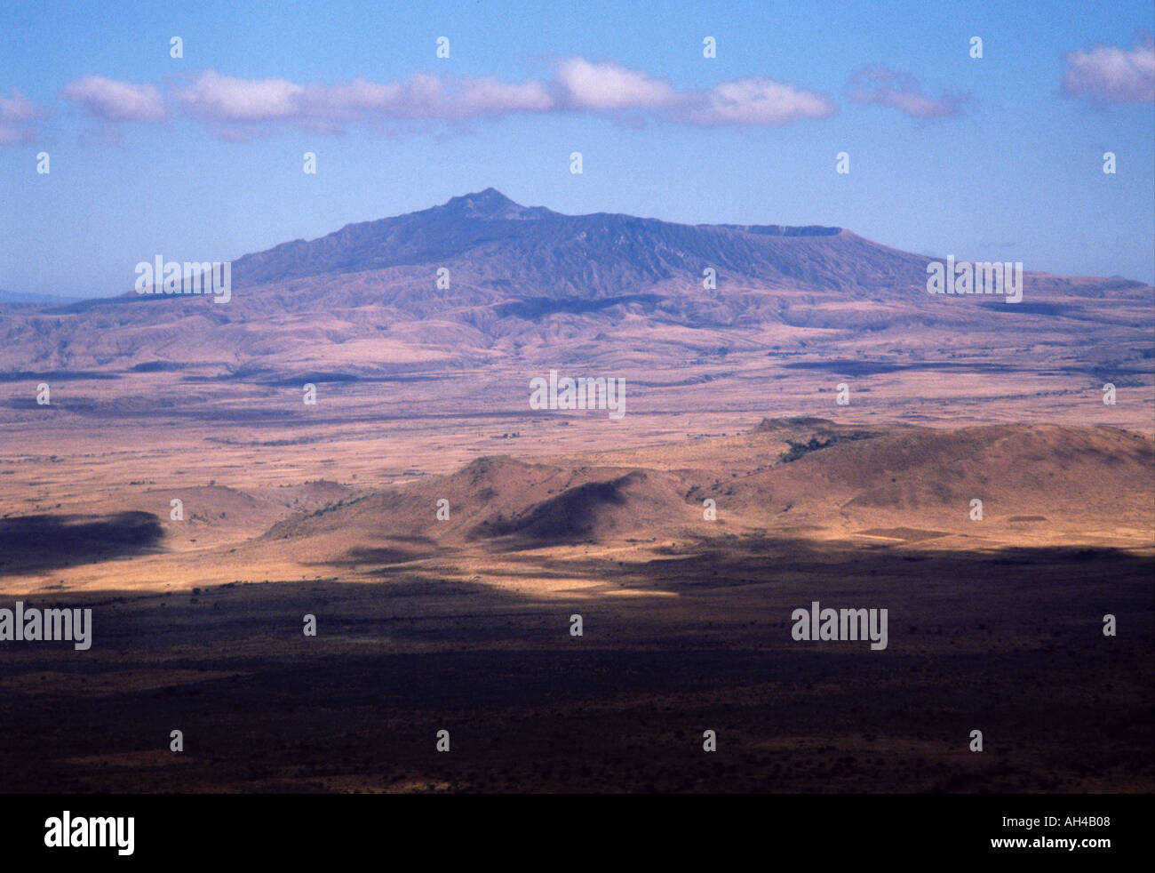 MOUNT LONGONOT KENYA AFRICA Stock Photo - Alamy