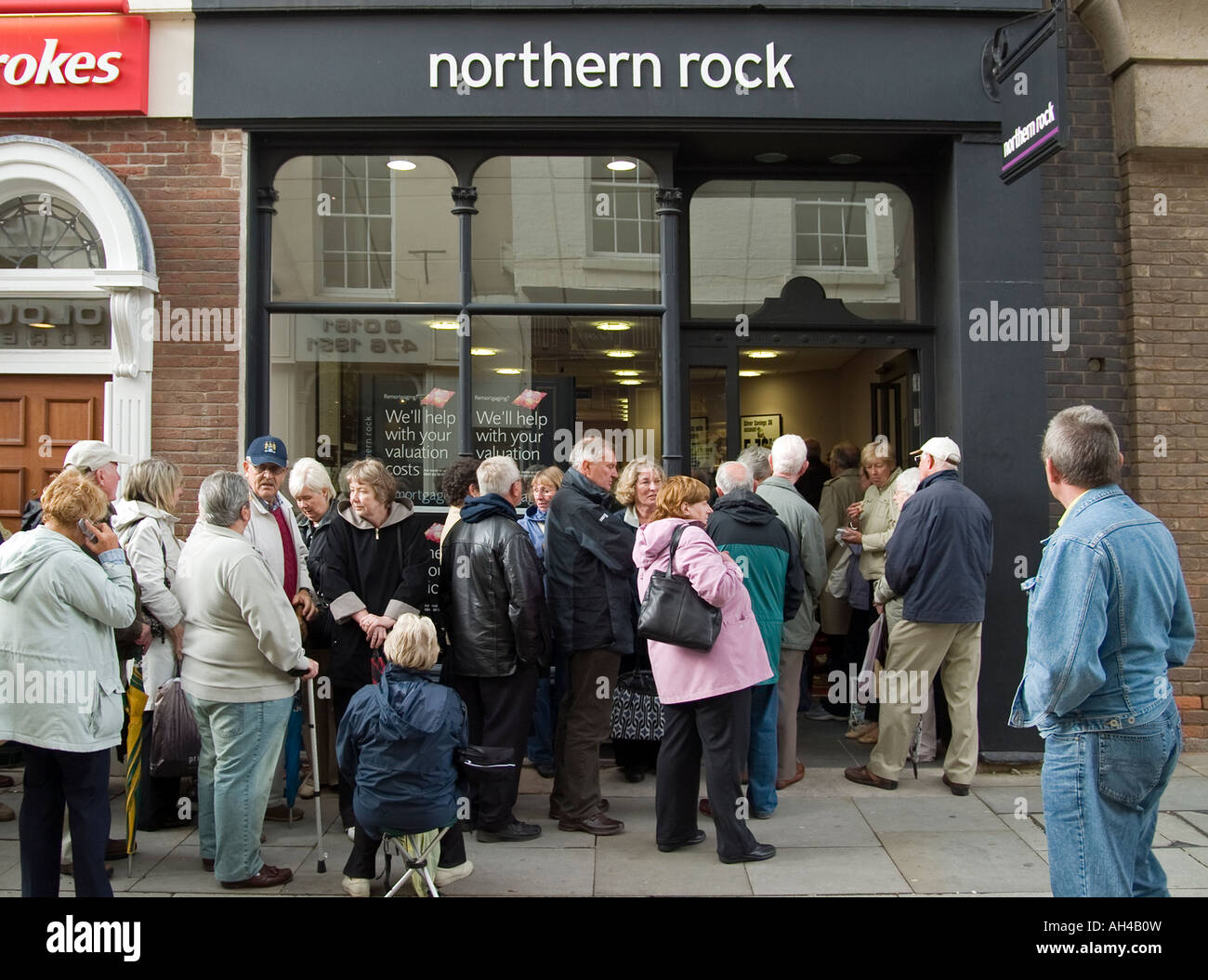 Northern rock bank run hi-res stock photography and images - Alamy