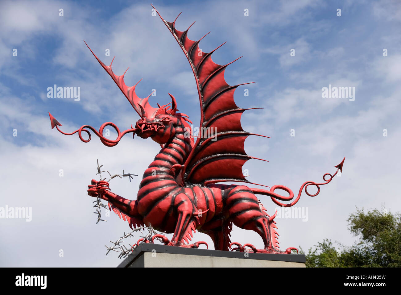The 38th Welsh Division Red Dragon Memorial overlooking Mametz Wood ...