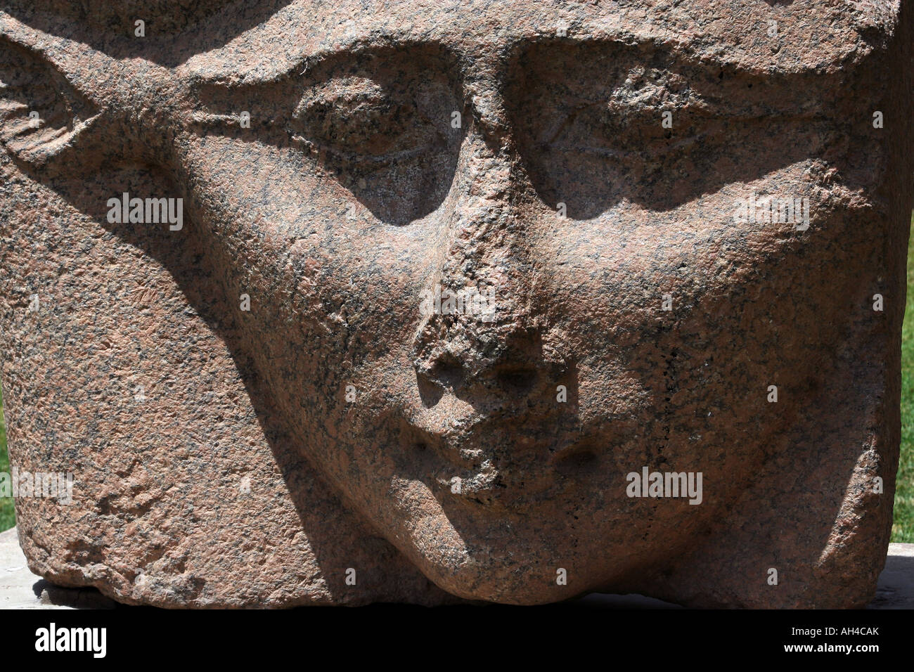 Ancient Egyptian Statues Nose at Milla Anstey blog