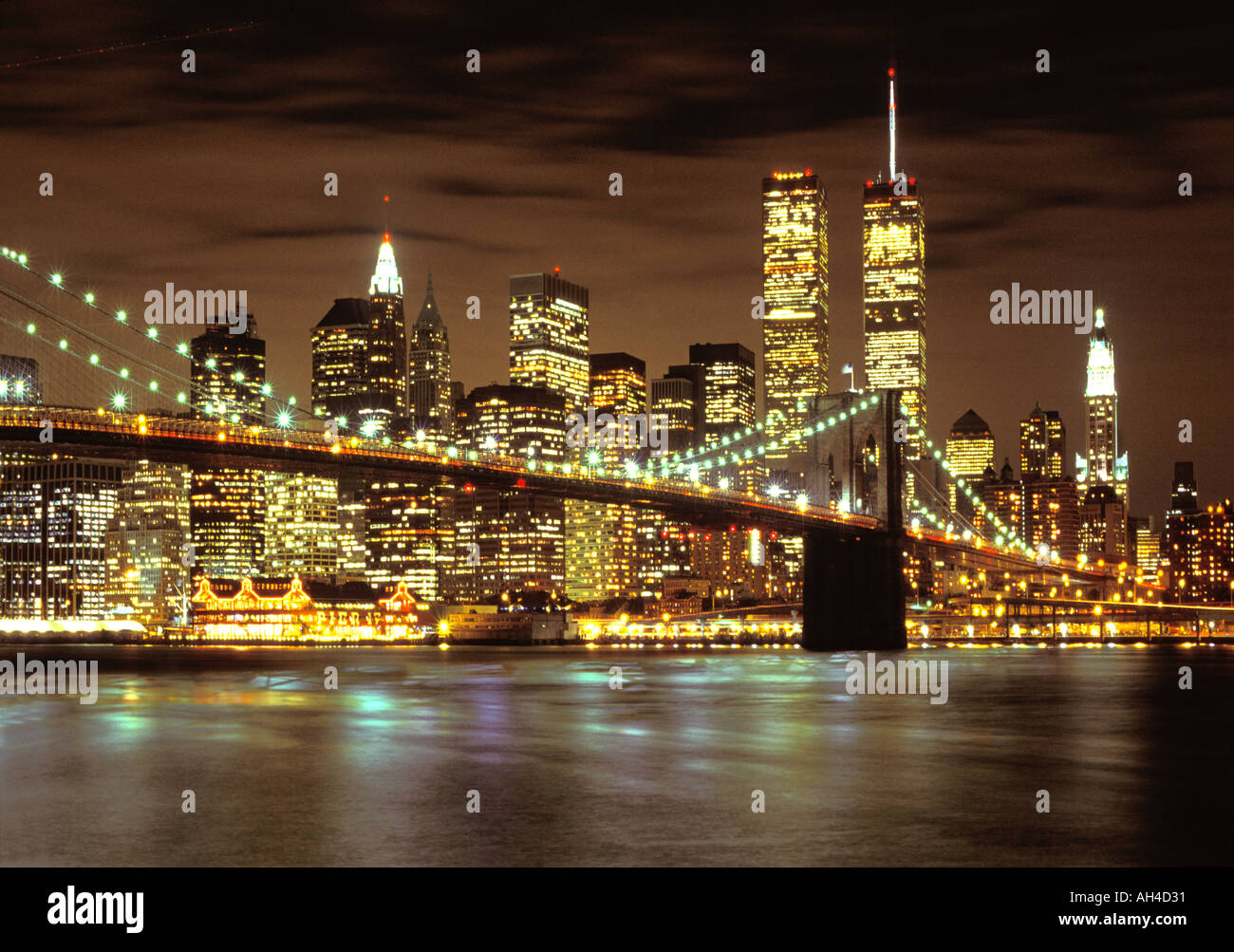 USA NEW YORK CITY LOWER MANHATTAN BROOKLYN BRIDGE WORLD TRADE CENTER ...