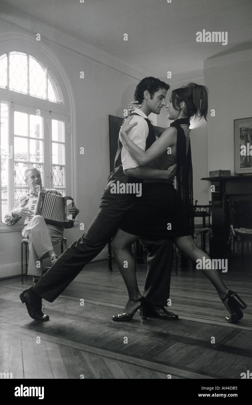 Two women dancing tango hi-res stock photography and images - Alamy