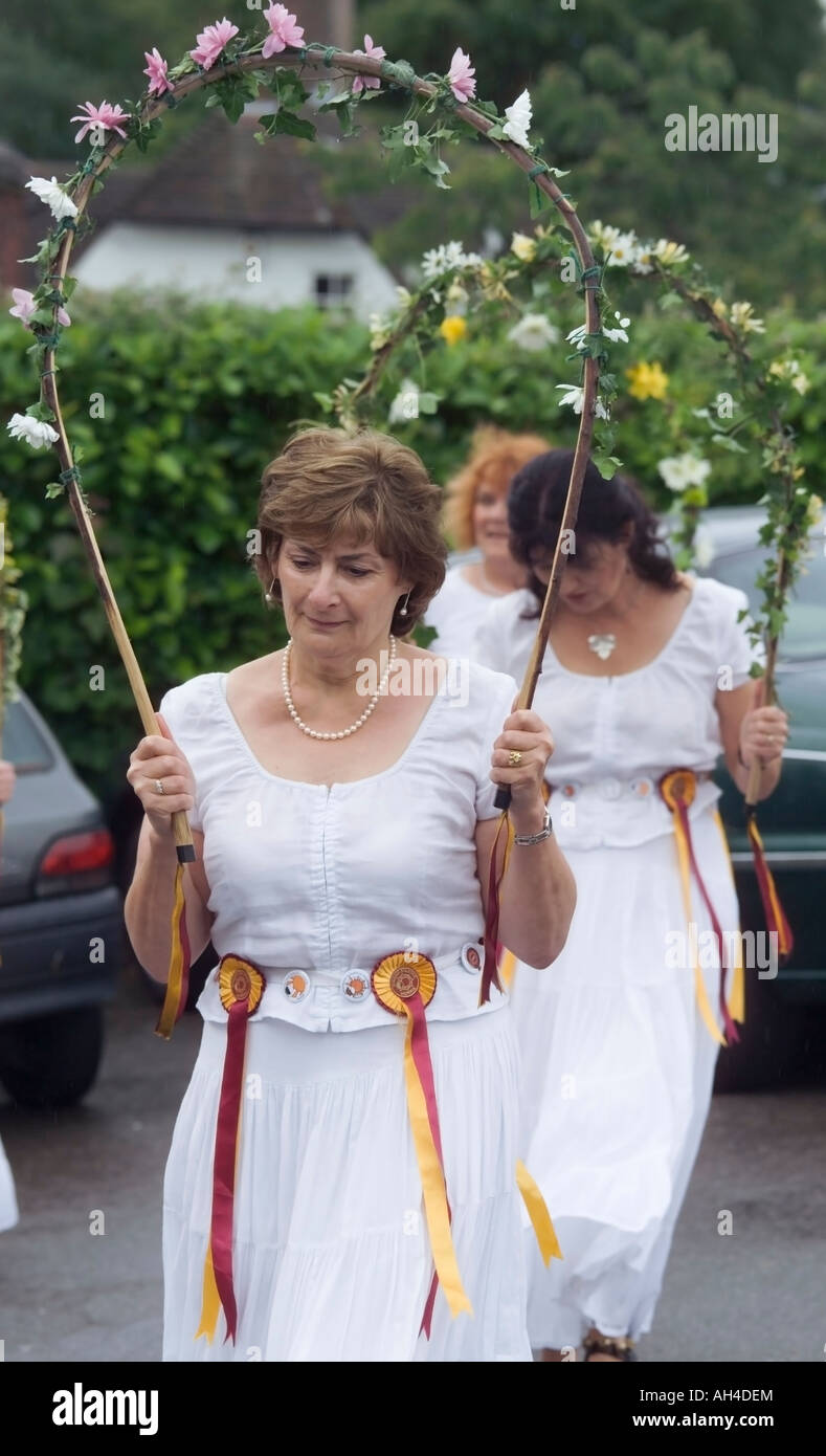 Summer Solstice Morris Dancers, Rushlake Green, East Sussex, England ...