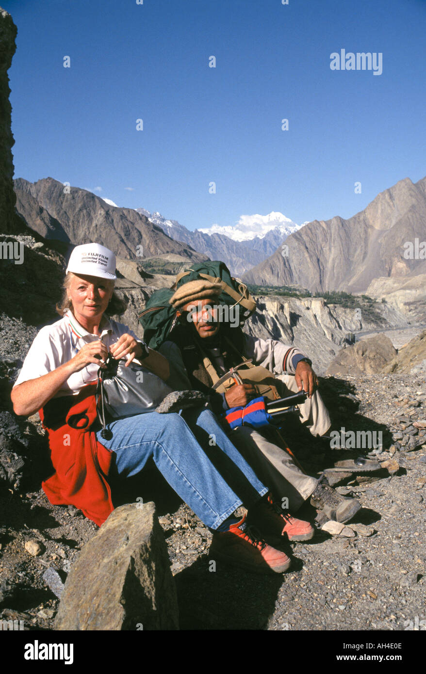 Hiking in the Karakoram Moutains along the Karakoram Highway Pakistan ...