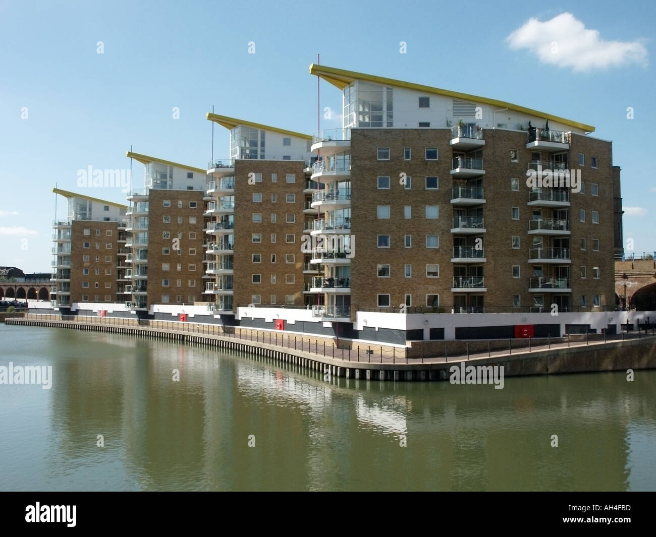 Brick clad blocks hi-res stock photography and images - Alamy