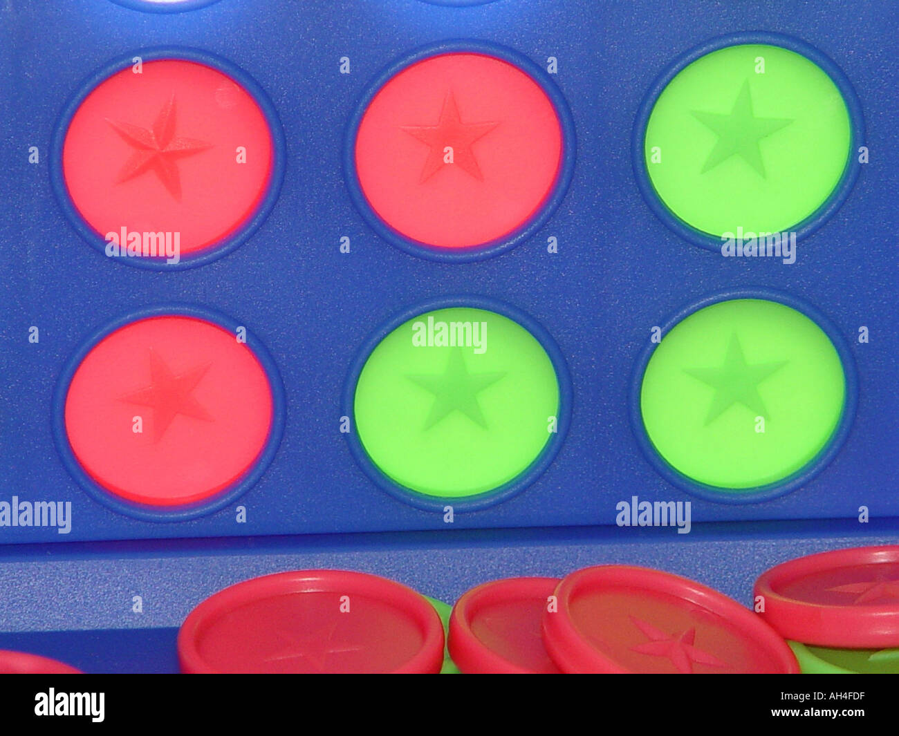 connect four counters game GB UK 2004 Stock Photo - Alamy