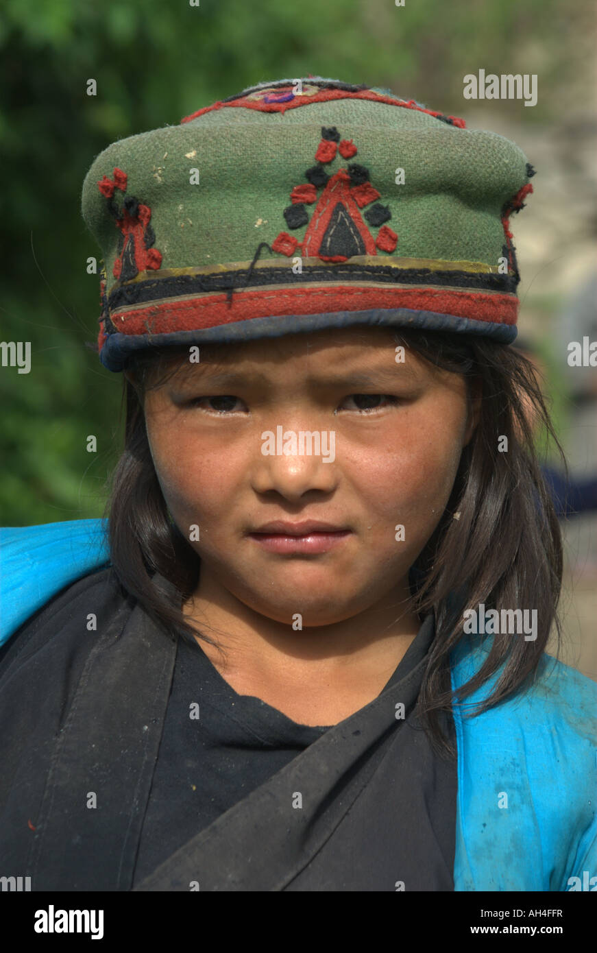 Tamang dress hi-res stock photography and images - Alamy