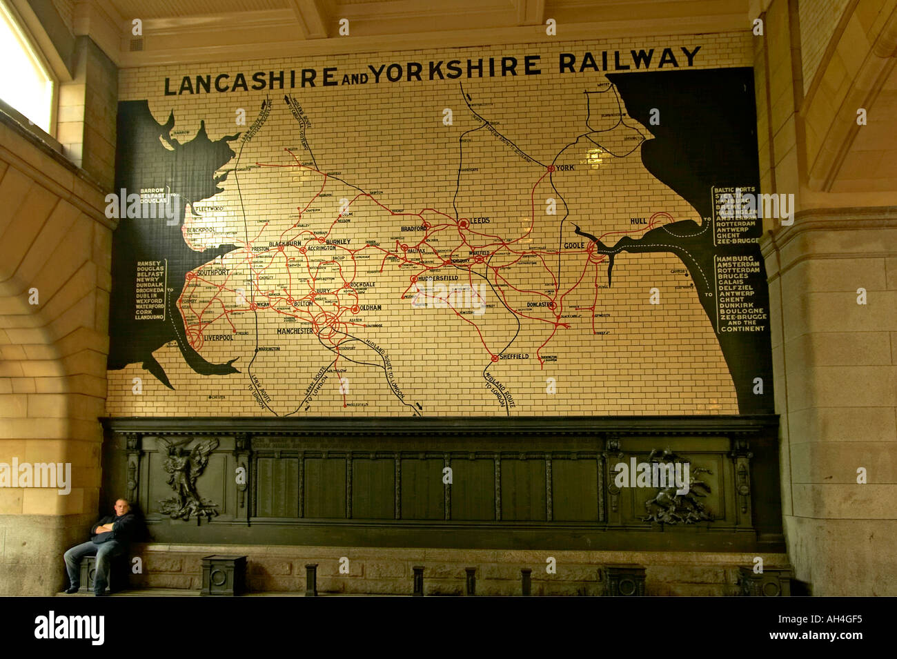 Railway Map entrance to Manchester Victoria Railway Station England ...