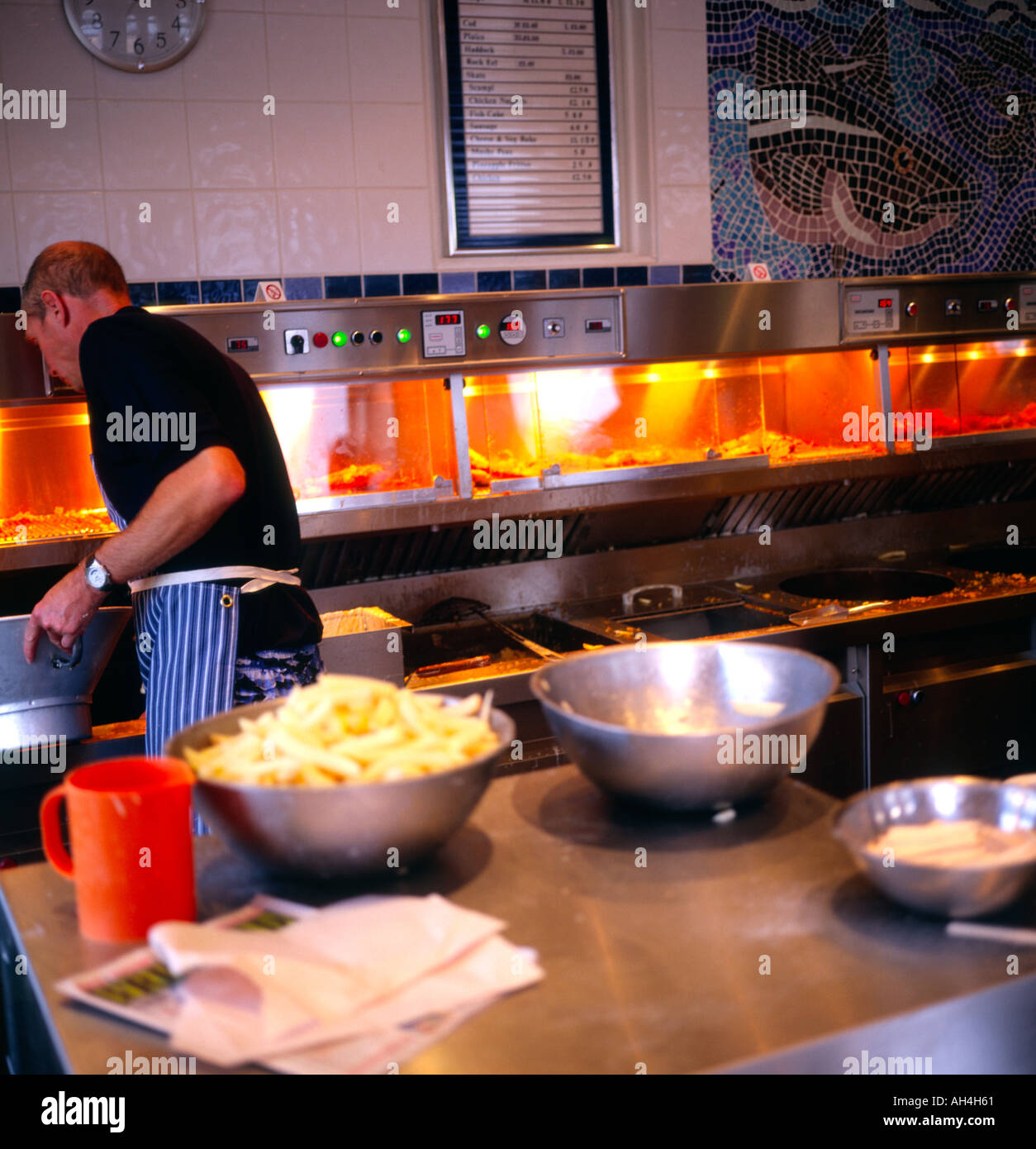 Fish and chip shop counter hi-res stock photography and images - Alamy