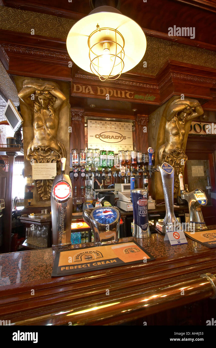 Typical Pub Bar in Redcar England Stock Photo - Alamy