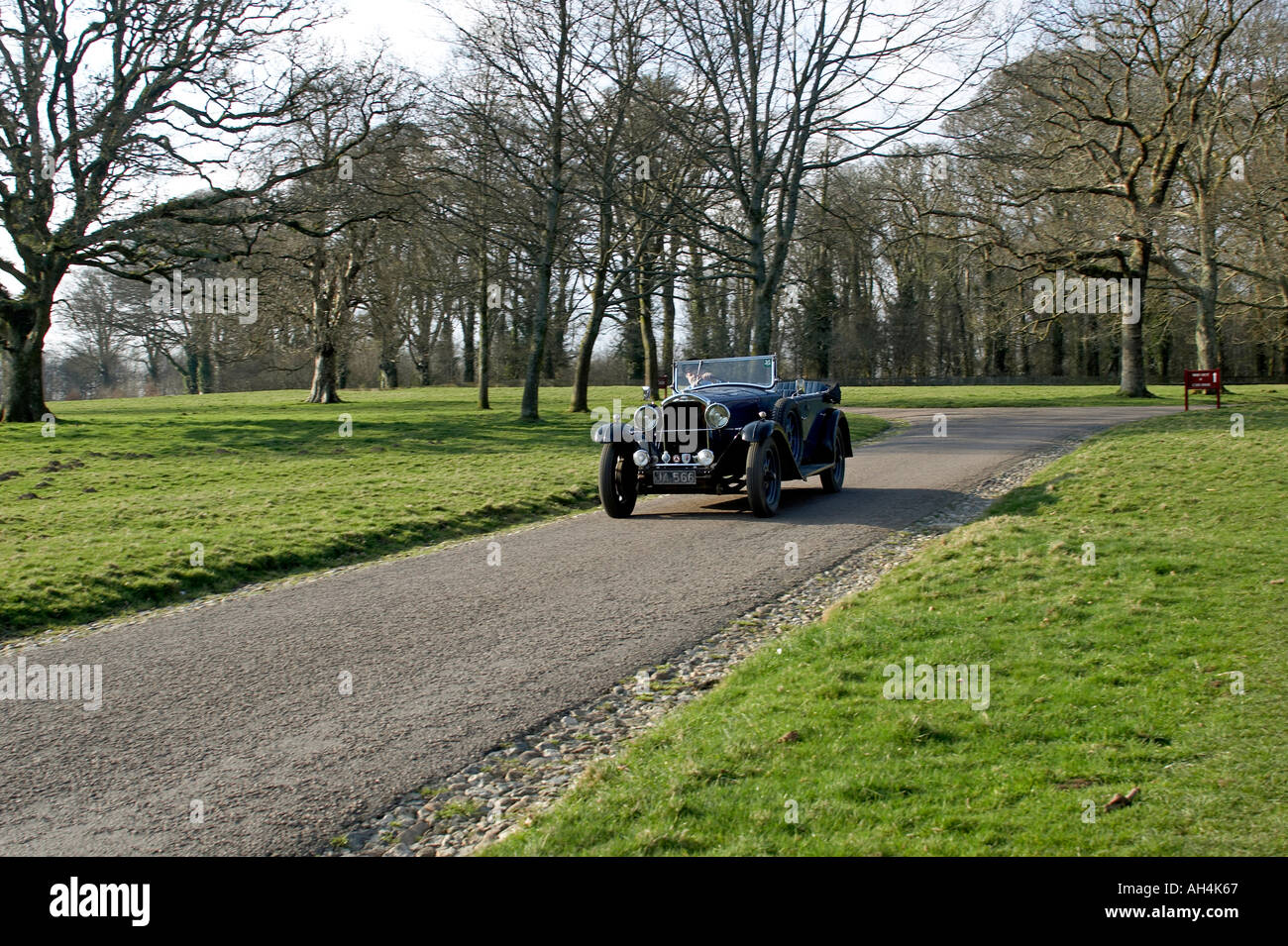 Open top sports car hi-res stock photography and images - Alamy