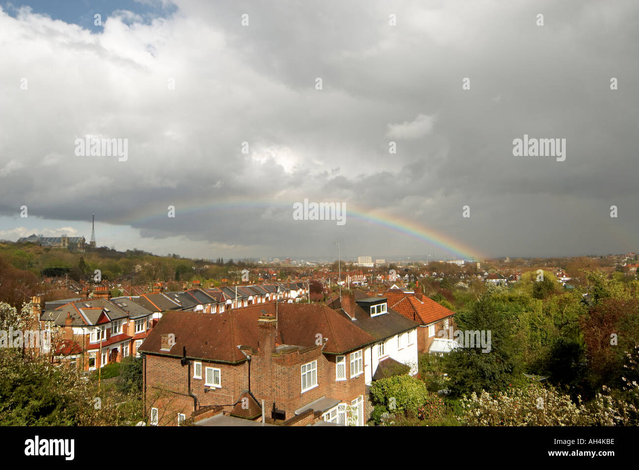 View across suburbs london hi-res stock photography and images - Alamy