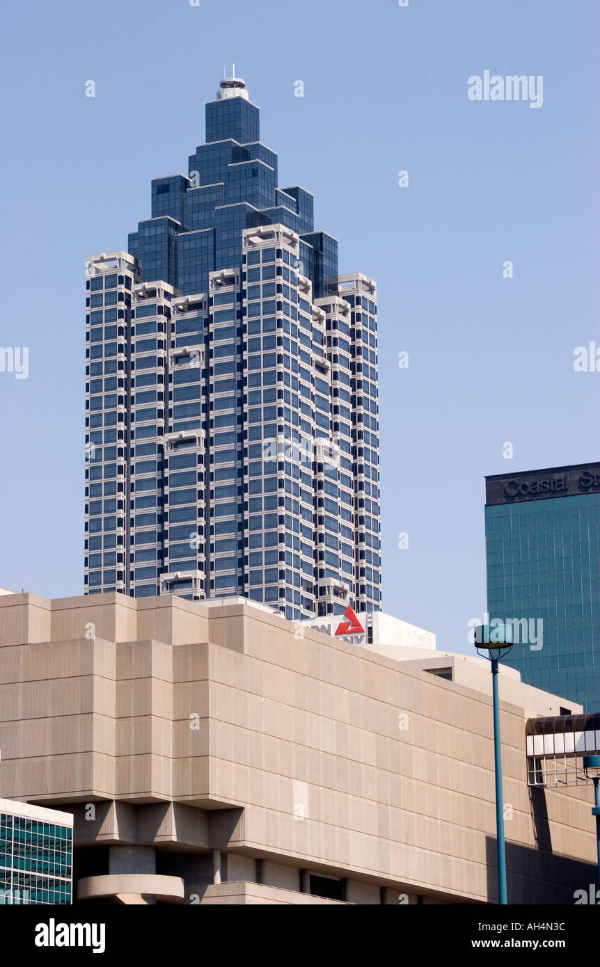 Atlanta office tower Stock Photo - Alamy
