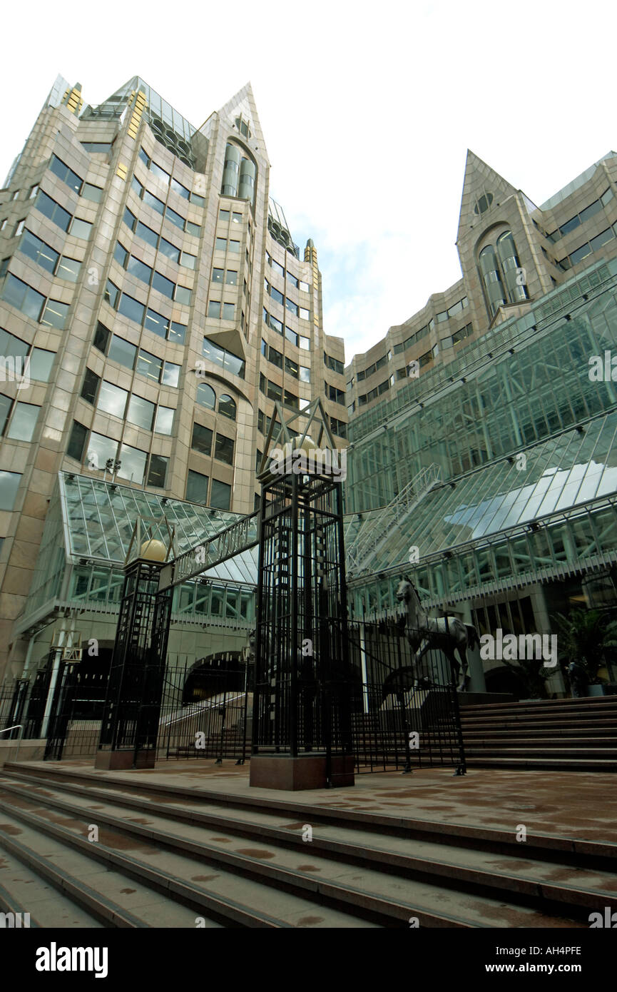 Atrium foyer of Minster Court City of London EC3 England Stock Photo ...