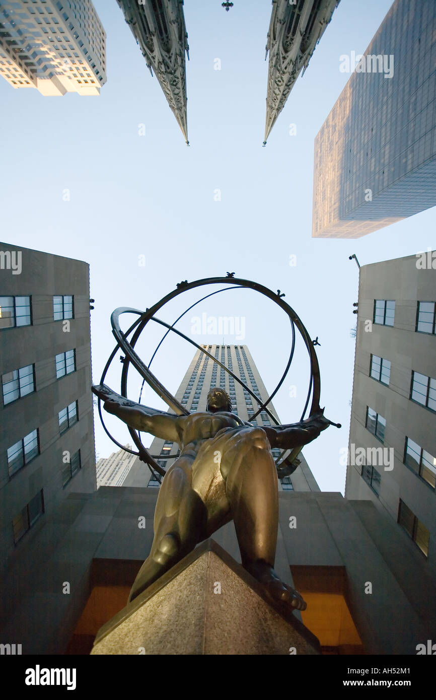 Statue of Atlas and New York City Buildings Stock Photo - Alamy