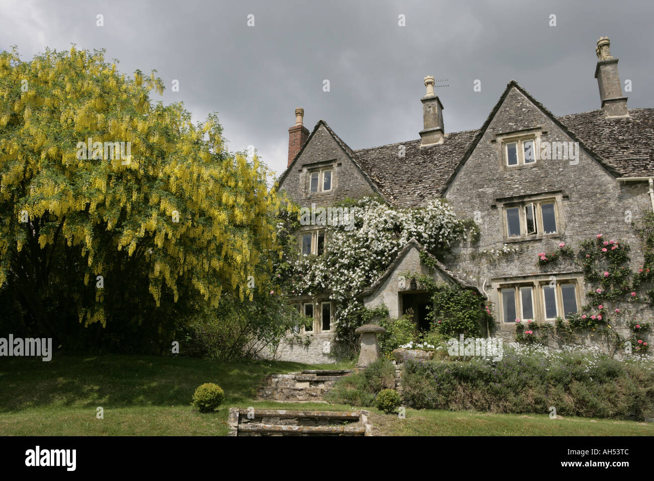 The old vision and tourism industry hi-res stock photography and images ...