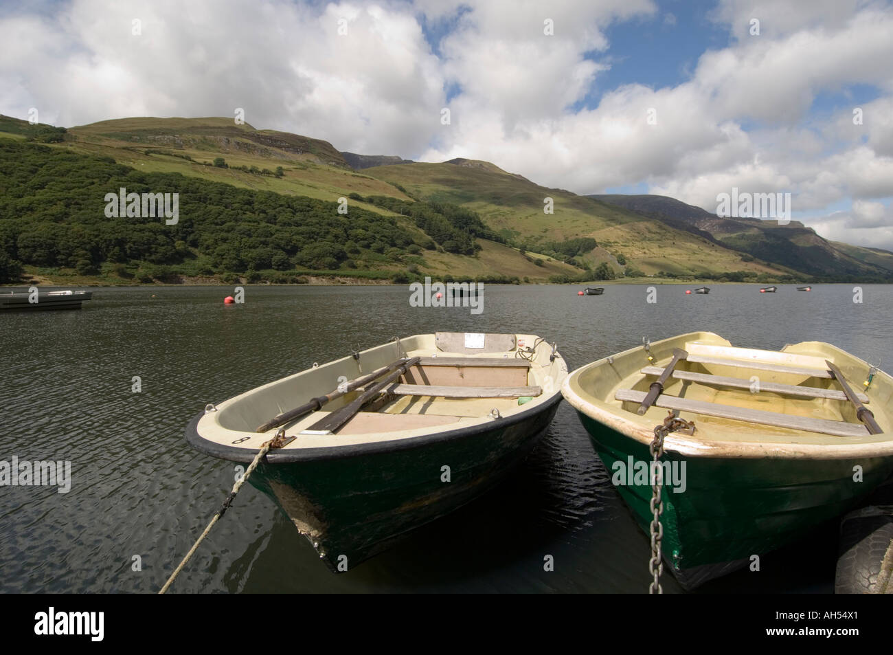 Talyllyn lake hi-res stock photography and images - Alamy