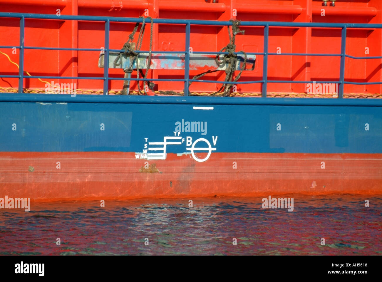 Plimsoll international load & waterline markings on hull of bulk grain ...