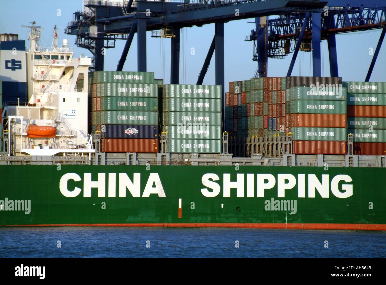 Keeping afloat, ship hi-res stock photography and images - Alamy