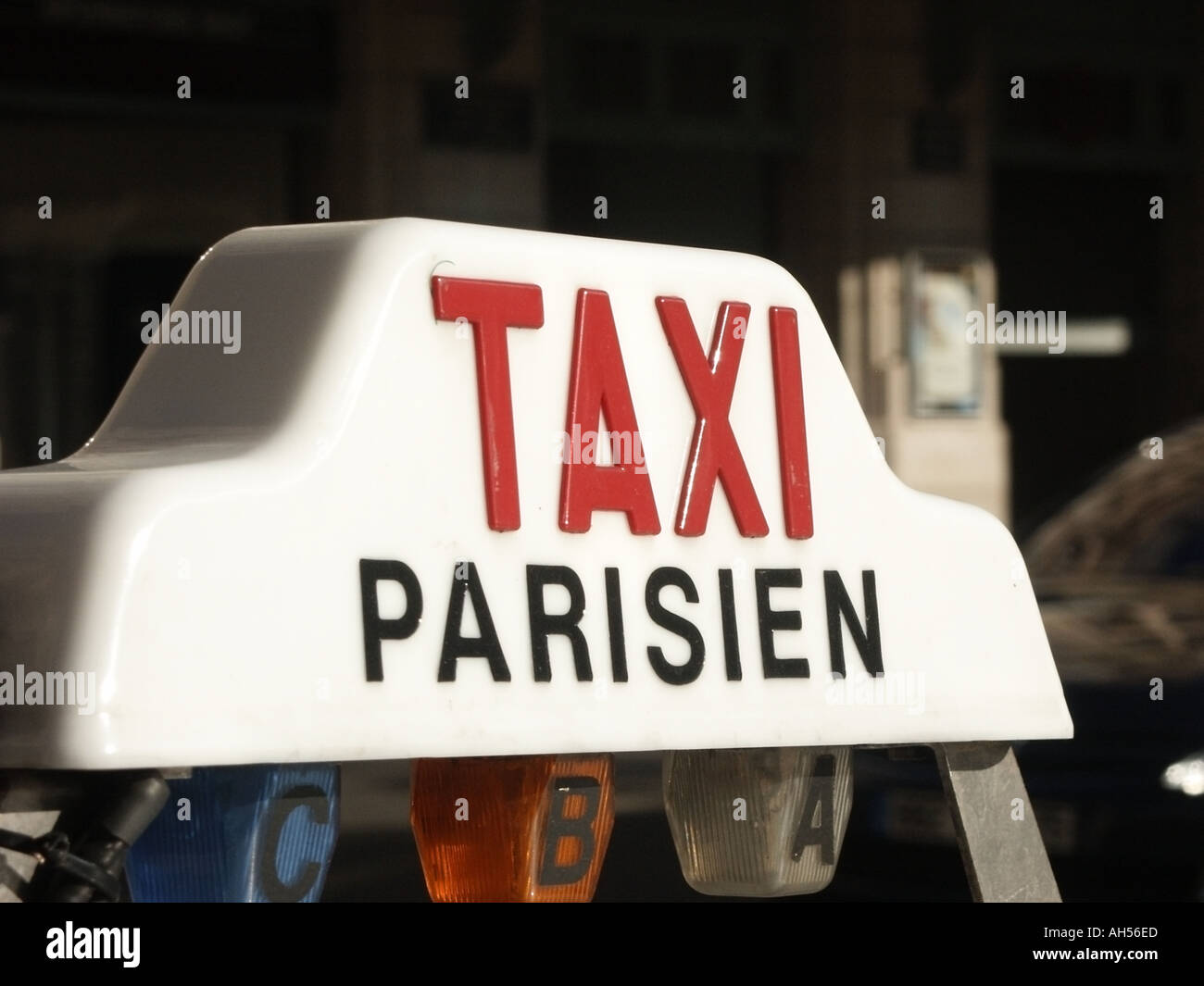 Standard Paris taxi cab sign mounted on roof of cab Stock Photo - Alamy