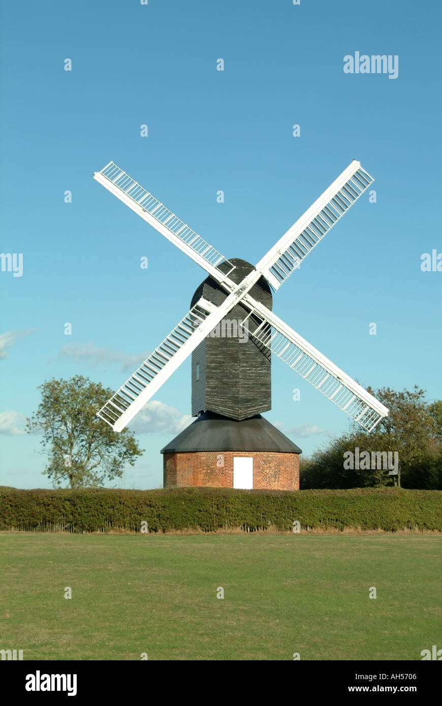 Blue sky day for Grade II ii listed building Mountnessing post mill in ...